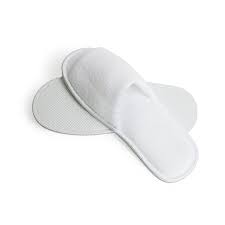 Hospitality Fleece Slippers – King's Pride Hospitality and Procurement